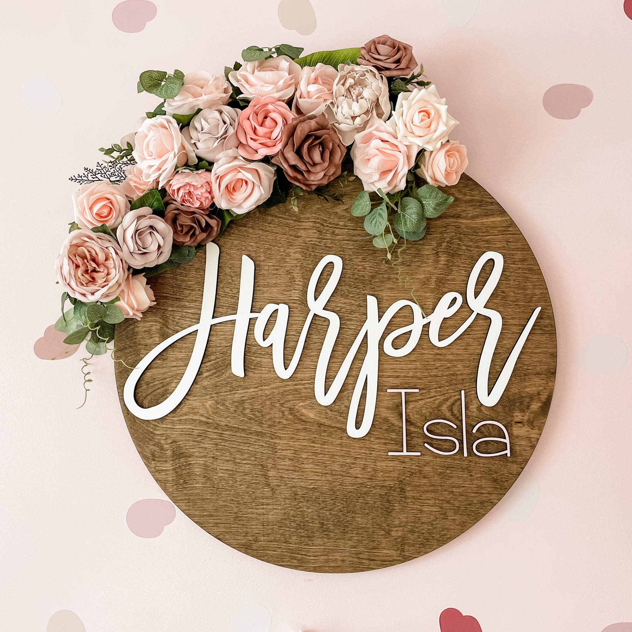 Harper Isla Round Name Sign – Hickory Hollow Designs